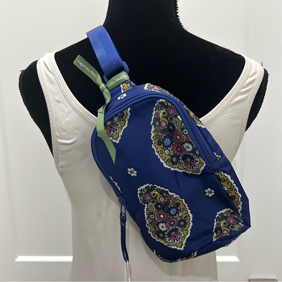 Vera Bradley | Bags | Vera Bradley Small Lorman Sling Backpack Nwt ...